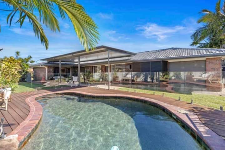 Retreat Room - Pool, Sauna & Ice Bath - Gold Coast