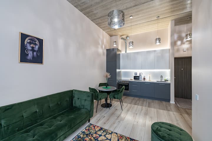 Shanti Barracks Apartment #2 | Polo Apartments - Kaunas