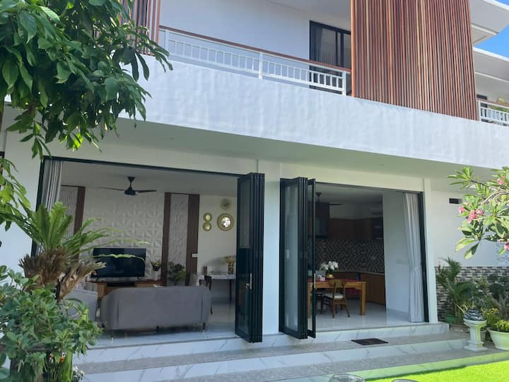 Cute 3bdr House Sanur Share Pool - Sanur