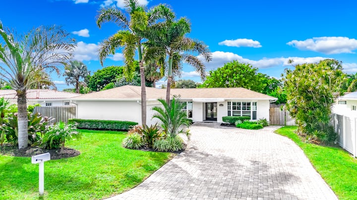Private Home! Large Open Backyard+close 2 Beach! - Deerfield Beach, FL