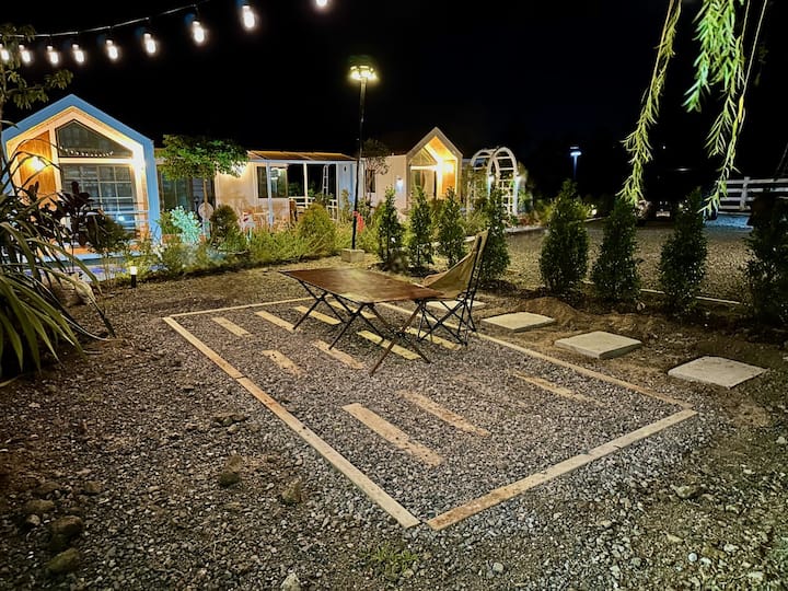 ดิออร่า ปราณบุรี - Pran Buri