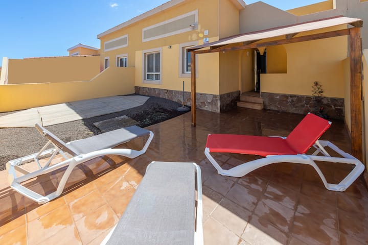 Bungalow En Caleta De Fuste Bv24 - Antigua