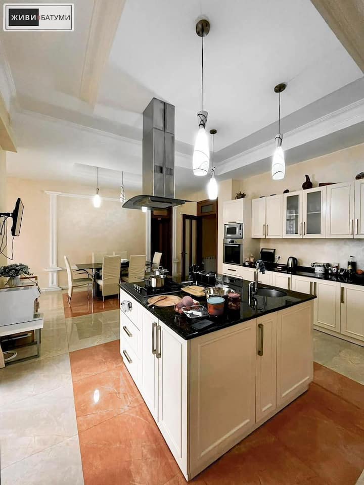 Apartment In Batumi - Batumi