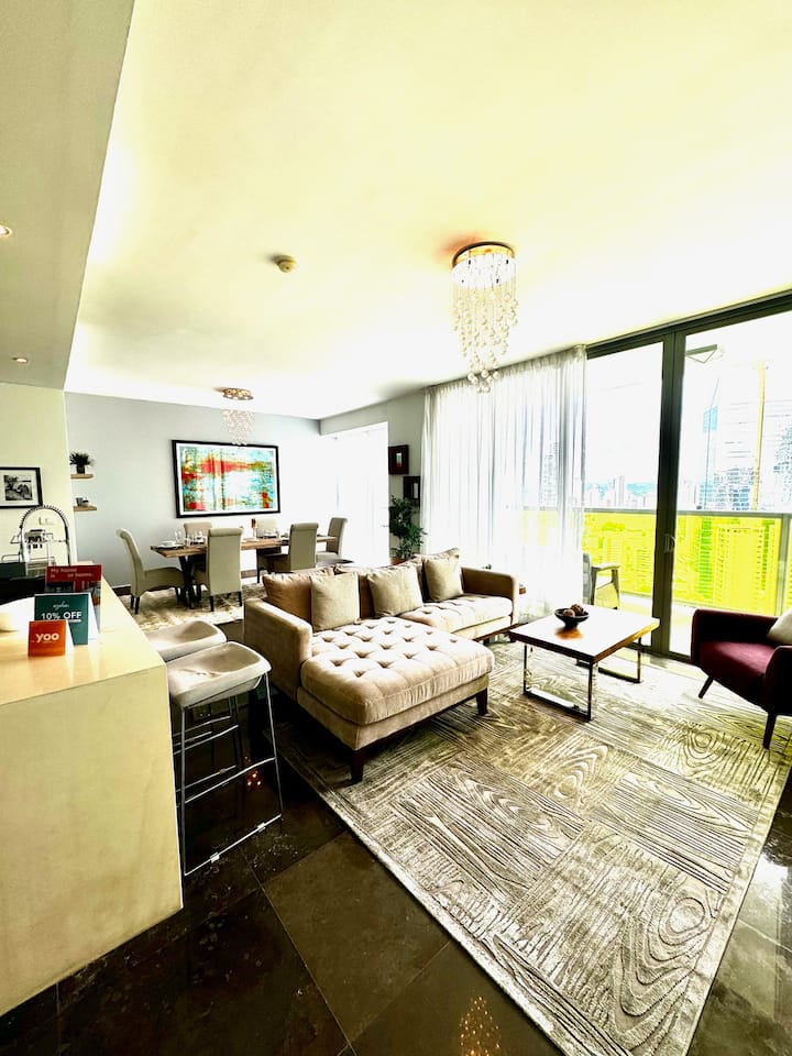 Lujoso Y Confortable Apartamento En Cinta Costera - Panama