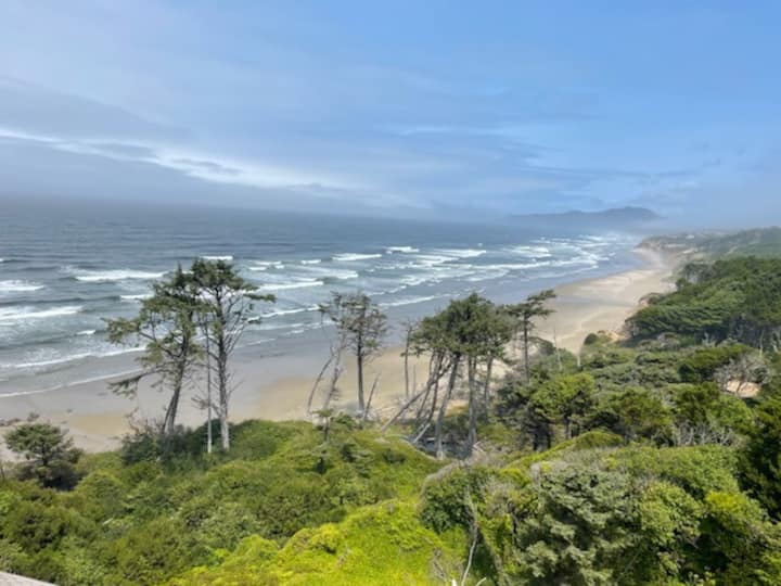 Cliffside Overlooking The Ocean! - Newport, OR