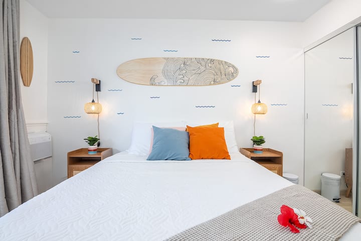 New Condo On The Strip W/parking - Honolulu, HI