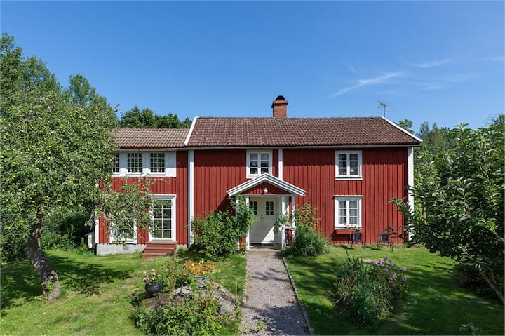 Wunderschönes Bullerbü-torp Nähe Nybro & Kalmar - Nybro