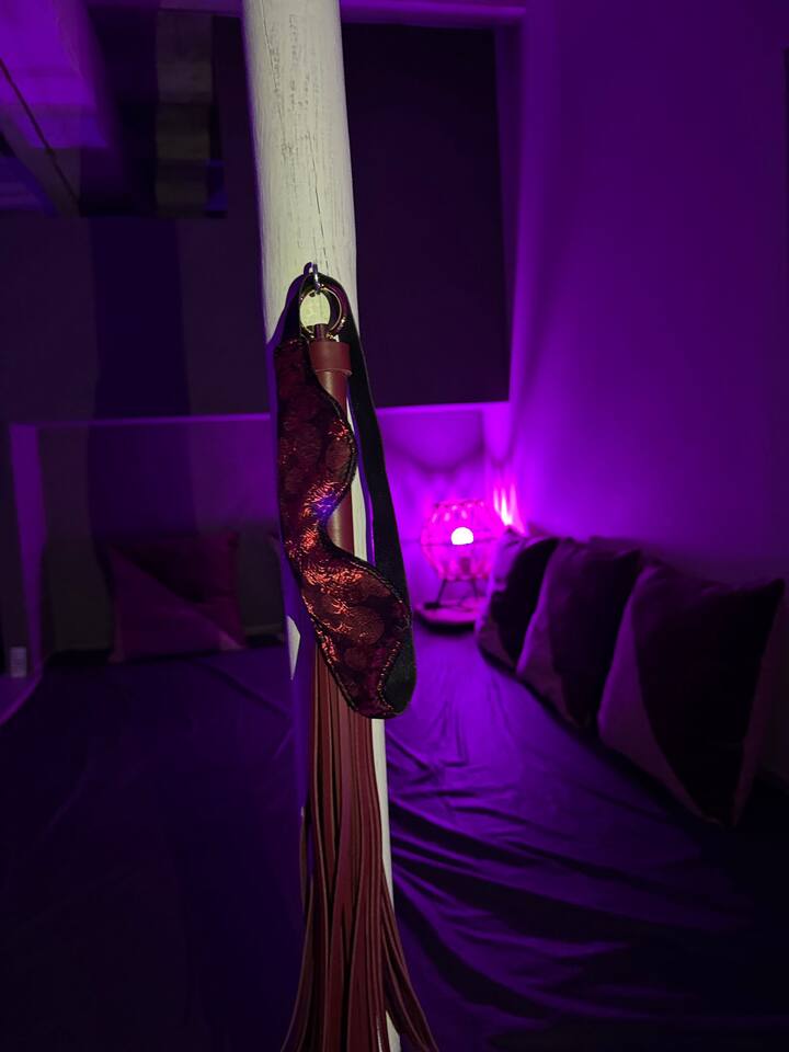 Love Room  De Charme - Bagnols-sur-Cèze