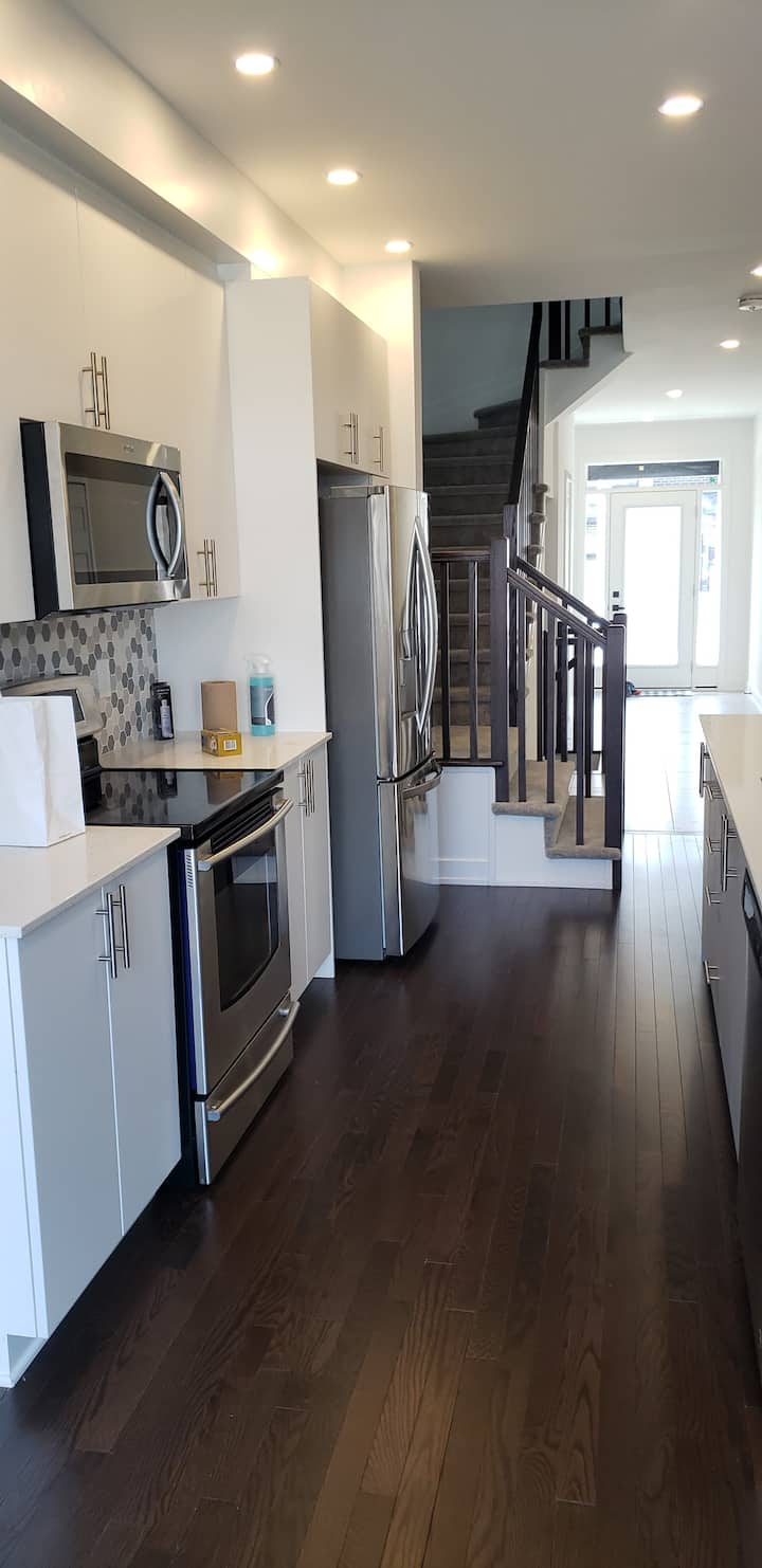 Gate-away Short-term Stay - Ottawa