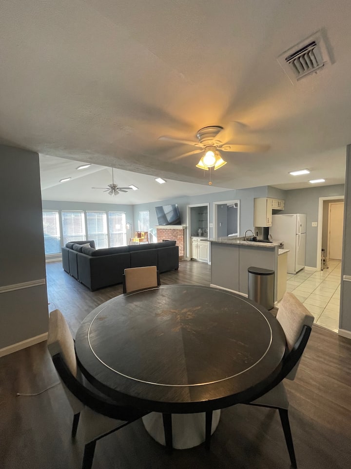 North Dallas Oasis - Dallas