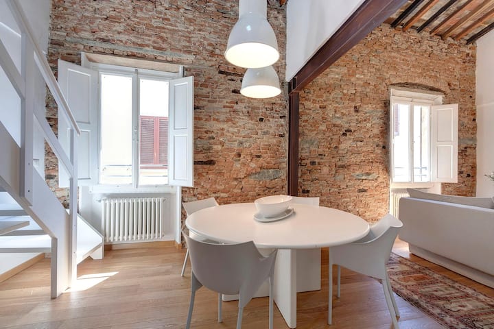 Vue Sur Le Duomo • Au Cœur De Florence - Florence