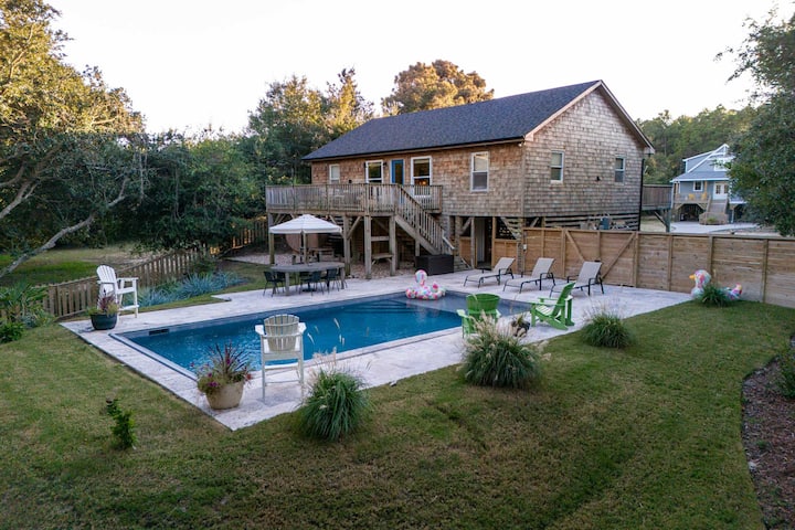 Sea Oats Saltbox- Heated Pool+sauna, Walk To Beach - Southern Shores, NC
