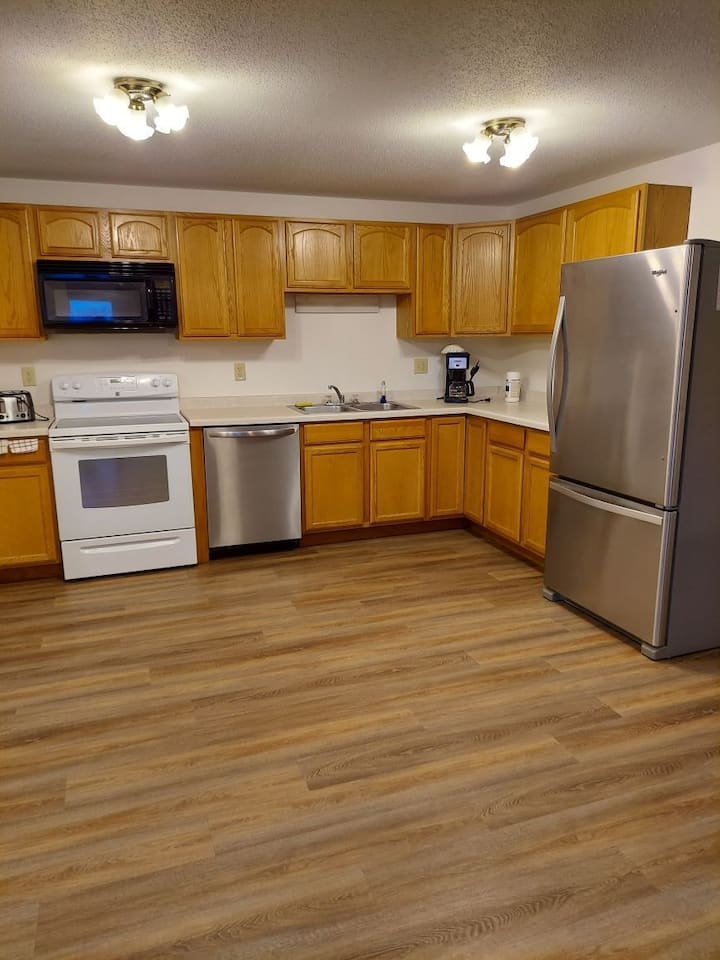 Unit 9-3 Bedroom 2 Bath Kitchen - Devils Lake, ND