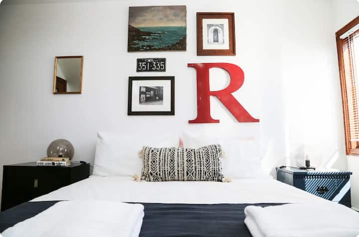 Gorgeous Sun Filled Loft By Pc And Downtown Prov - Providence, RI