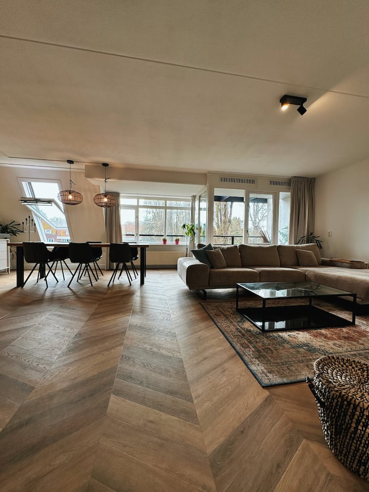 2-bedroom Renovated Apartment 80m2 - Amsterdam
