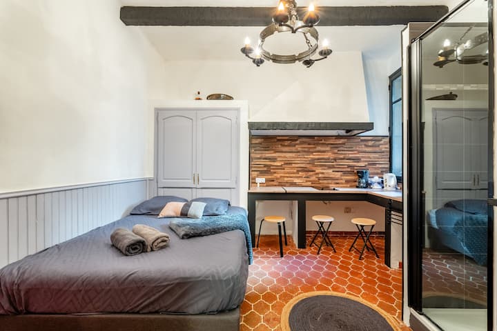 Studio Cosy Et Fonctionnel : Panier, Vieux-port - Marseille