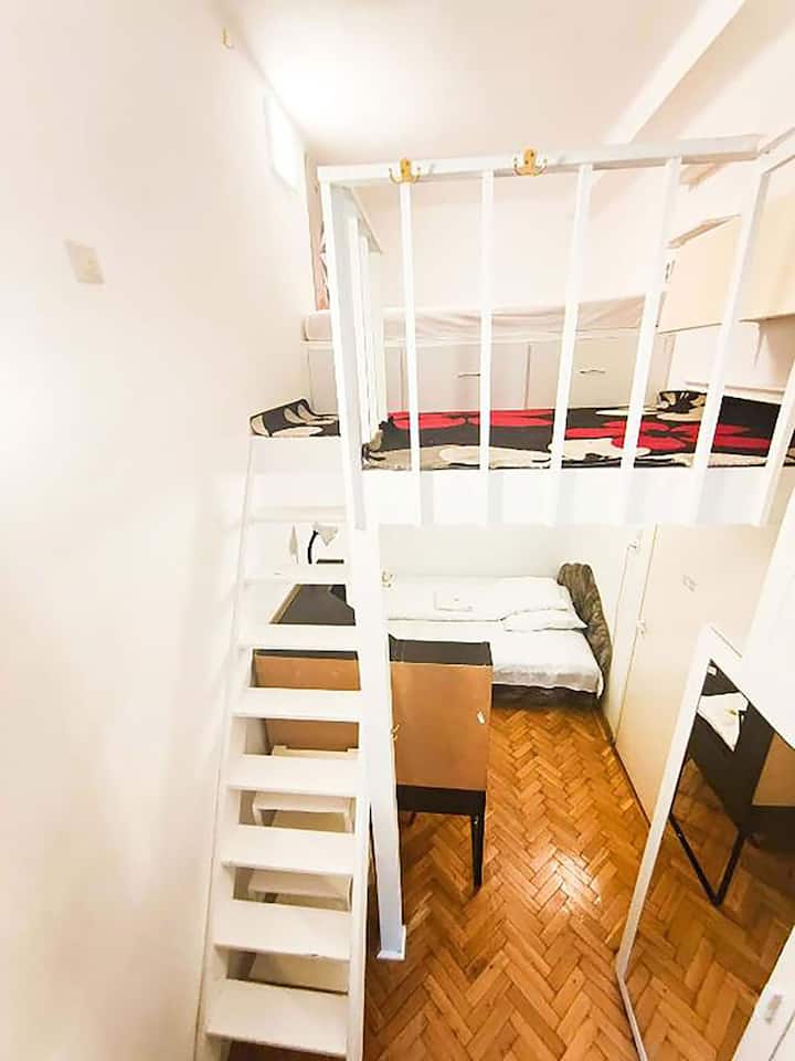 Central Apartment 1 Bedroom Private Use - Season 5 - Budapest