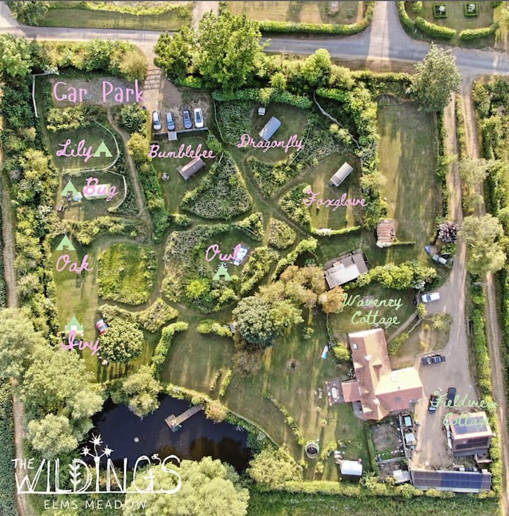 Sleeps 40-cottages, Glamping & Camping - Beccles