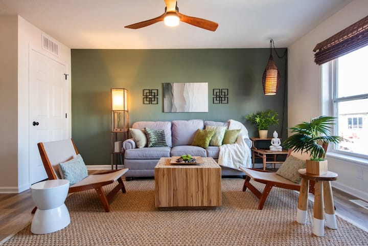 Zen House*hot Tub*nulu*king Beds*backyard Oasis - Louisville, KY