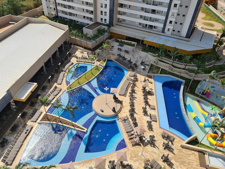 Apartamento De 2 Quartos No Resort Solar Das ÁGuas - Olímpia