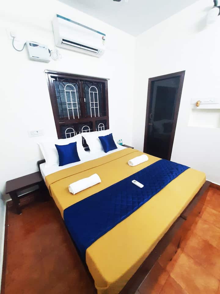 Layam - Deluxe Room Ac - Chidambaram