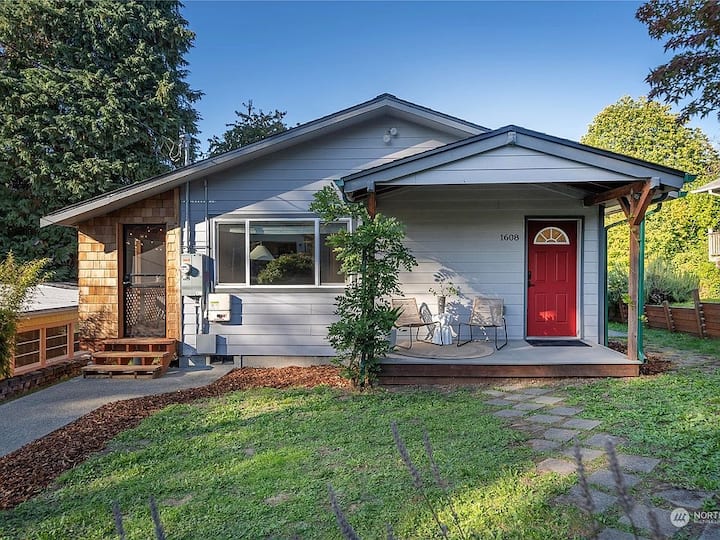 Entire 2-bdrm House-walk To Town - Olympia, WA