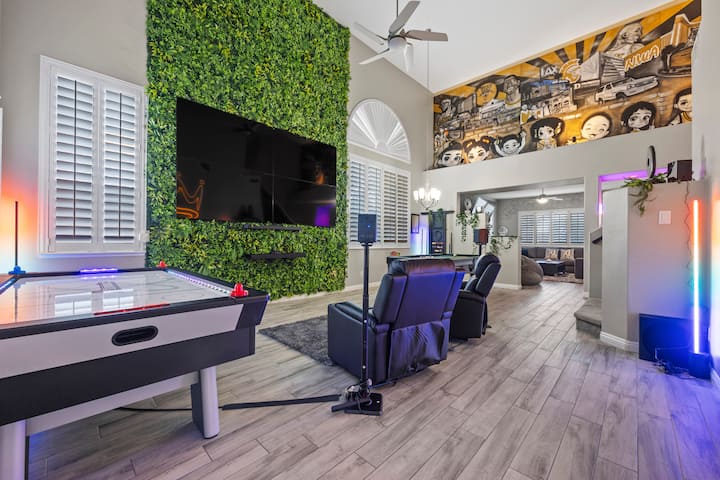 Vegas Villa Oasis | 10mins From All Things Vegas! - Las Vegas