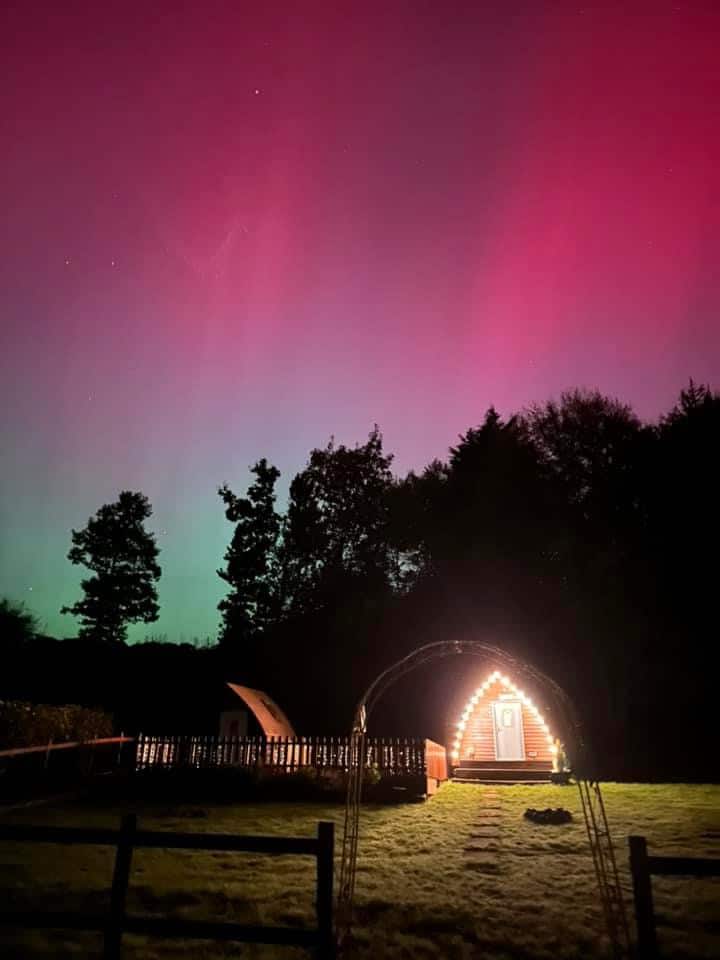 Hot Tub Lodge Stag. - Rhayader