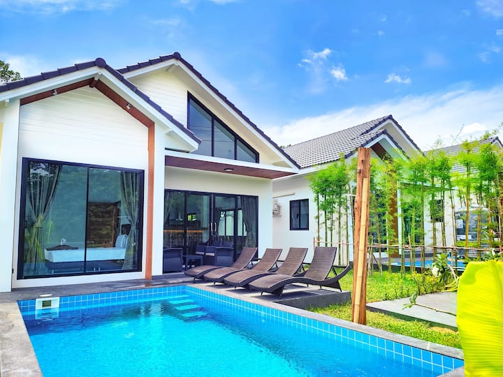 Sunny Petite Villa Close To Beach - Koh Samui