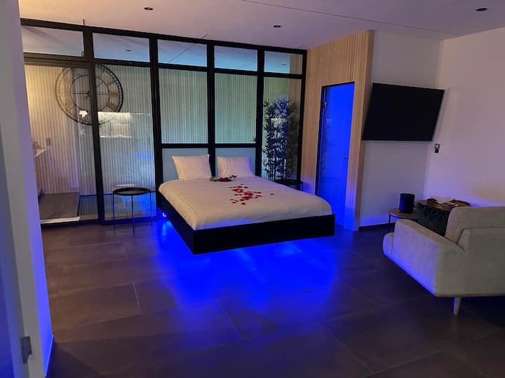 Privé: Piscine Jacuzzi Sauna - Hamoir