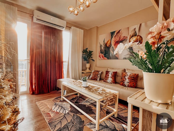 2br W/ Balcony Penthouse, Free Pool, Gym, Basket - Muntinlupa