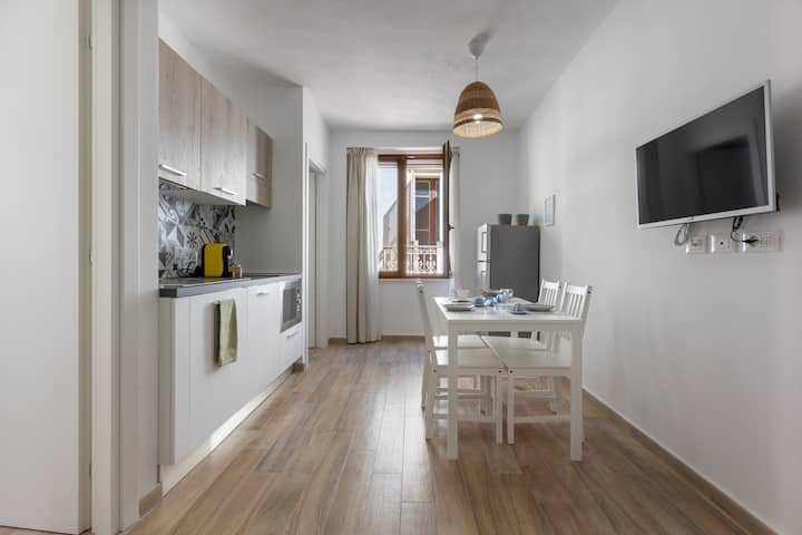 Carloforte Central Bright Apartment! - Carloforte