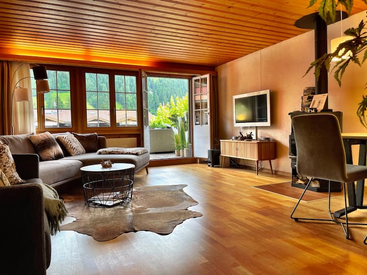 Wunderbare, Ruhige Ferienwohnung - Lenk