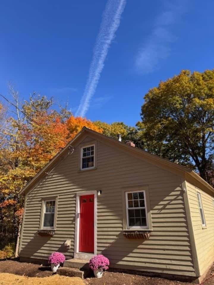 Charming Cottage Next To Flamig Farm - Connecticut