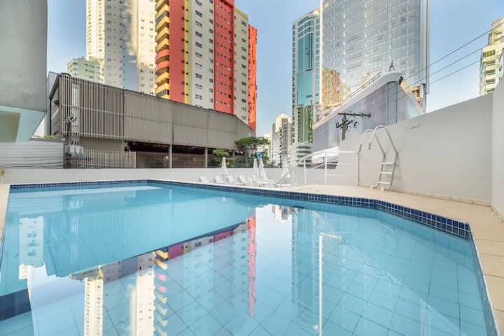 Apto Quadra Mar Em Balneário Camboriú - Balneario Camboriú