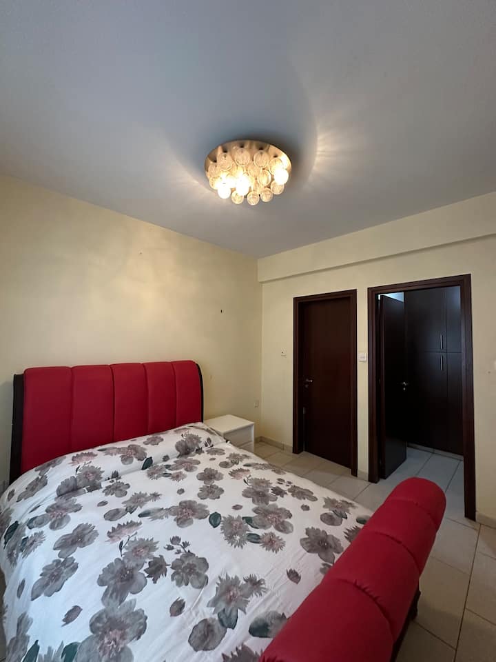Room For 2 In A Shared House - Limassol