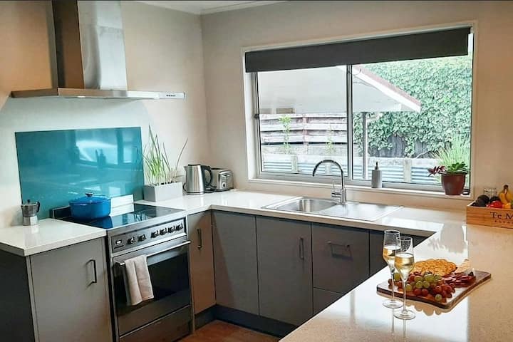 Home In Richmond Heights - タウポ