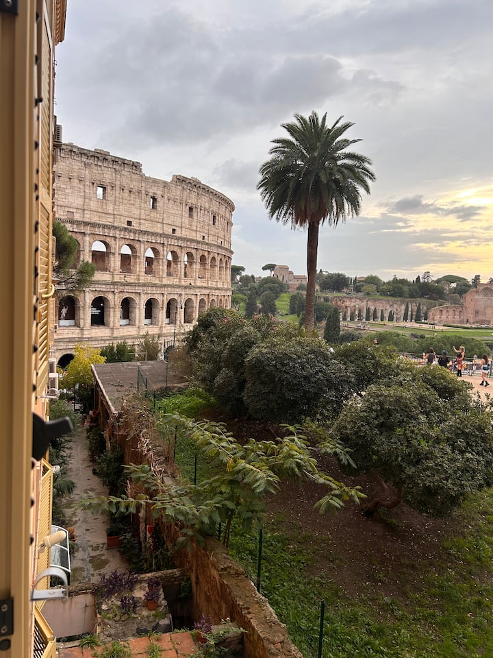 Romance Al Colosseo 3 - Rome