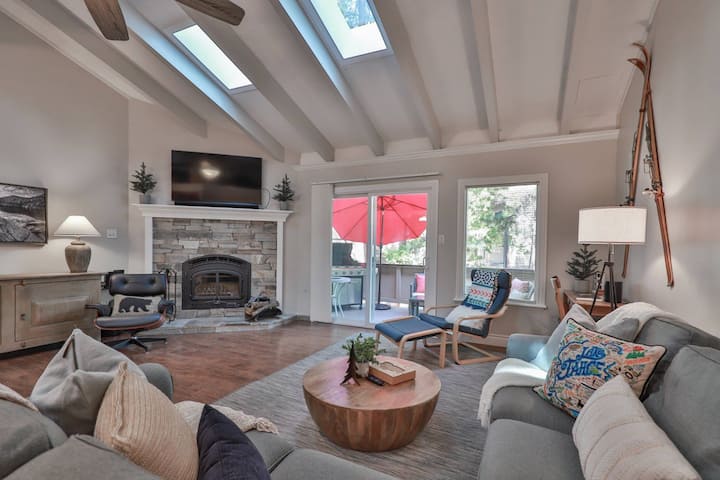 Winter/summer Updated Chalet 3 Bds 2.5 Ba With A/c - Incline Village