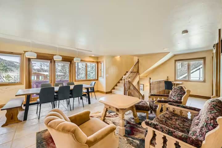 Spacious Keystone Escape W/ Private Elevator - Keystone, CO
