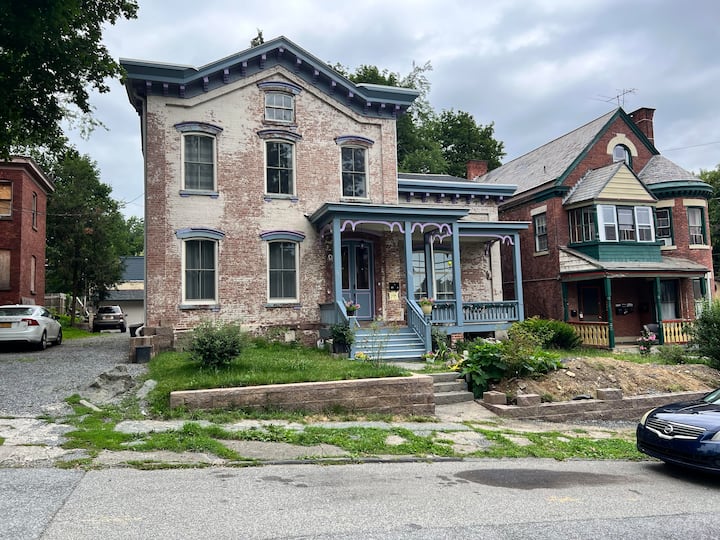 Historical Jam 1870, Just Renovated - Newburgh, NY