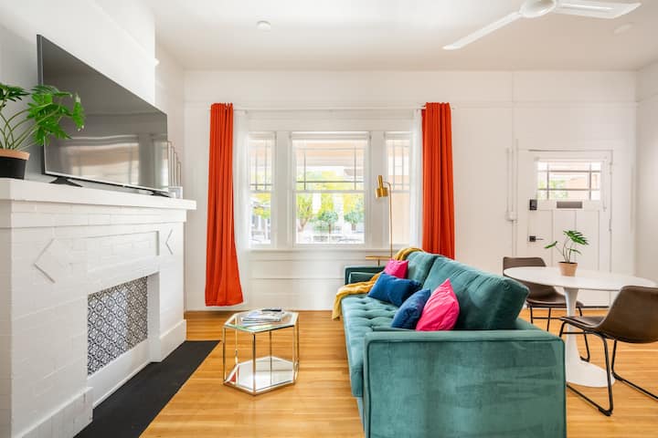 Colorful Modern & Historic Brady Bungalow - Tucson, AZ