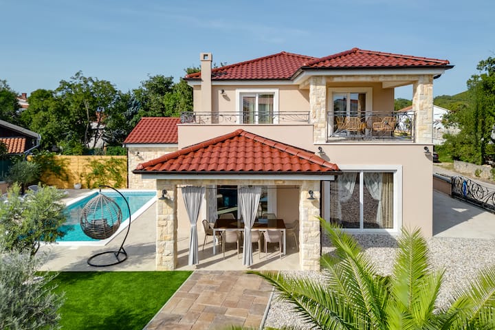 Villa With Pool, Near Beach - By " Traveler" Krk - Cres