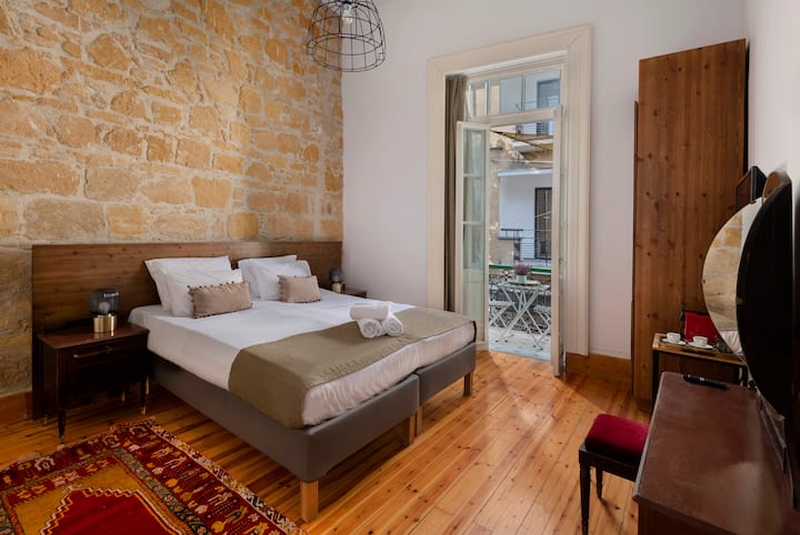 Central Escape Nicosia Klokkari Stays Platform 357 - Nicosia