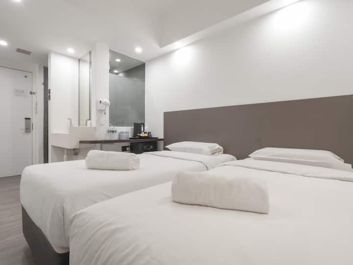 2 Single Beds, 3mins Walk To Jalan Besar Mrt - Singapore