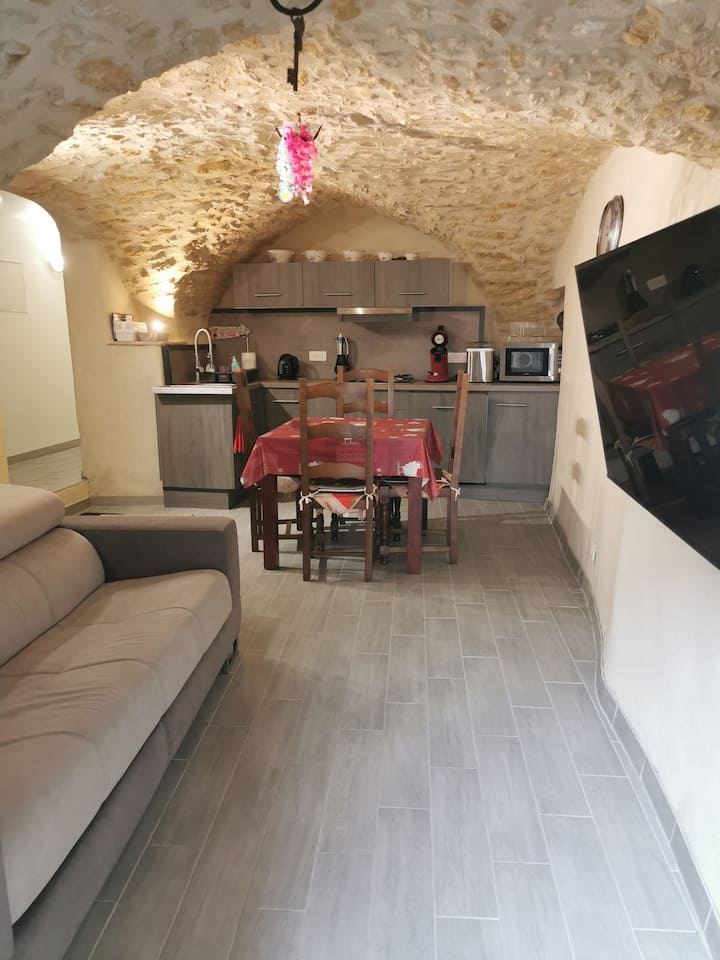 Petite Maison De Village Charmante Et Authentique - Saint-Guilhem-le-Désert