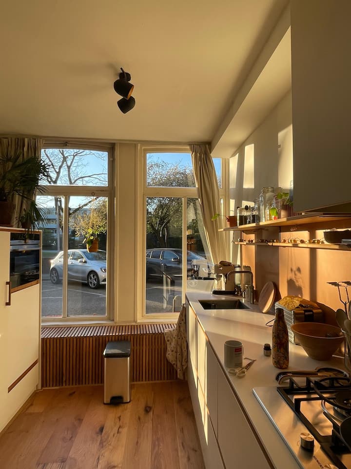 Charming House In Quiet Street - Utrecht