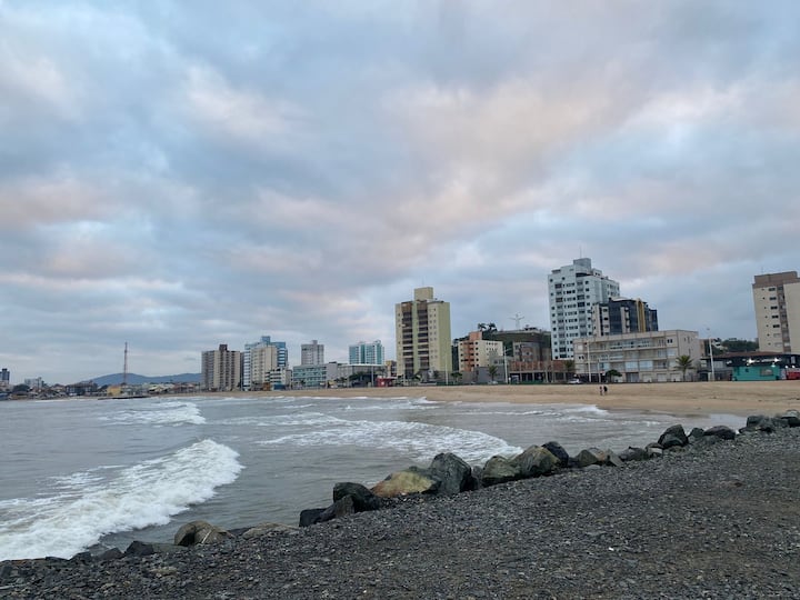 Pé Na Areia Ao Lado Do Palco Principal De Show - Barra Velha