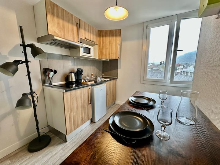 Le Little Black - 2 Personnes - 15 Min Sanctuaire - Lourdes