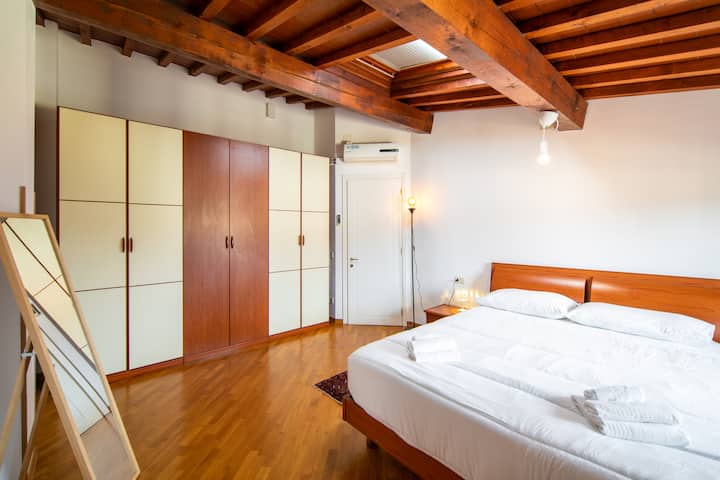Apartment Well Connected To The Centre - Florencia